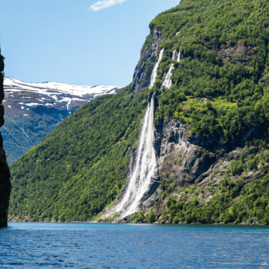 Azerbaijan - The Land of Fire | Transforming Travels